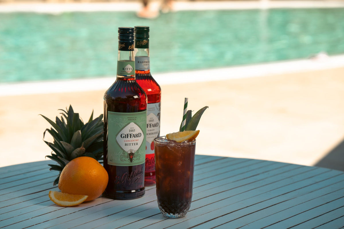Giffard Raspberry Syrup - 1L – Drinksup.com.au